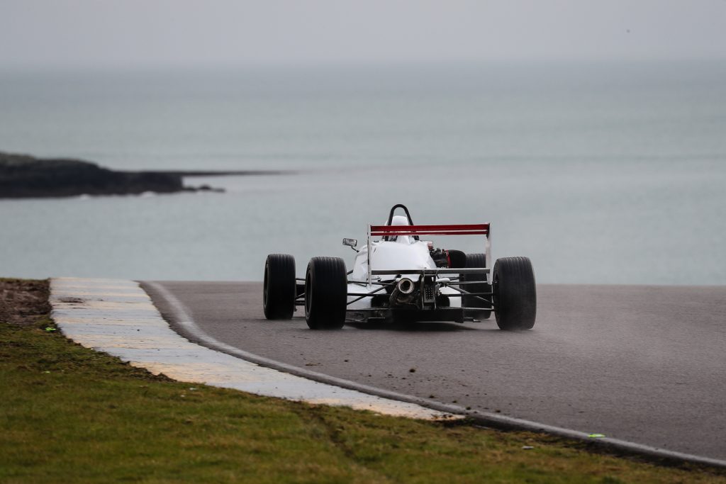 Circuit Notes: Anglesey – Monoposto Racing Club