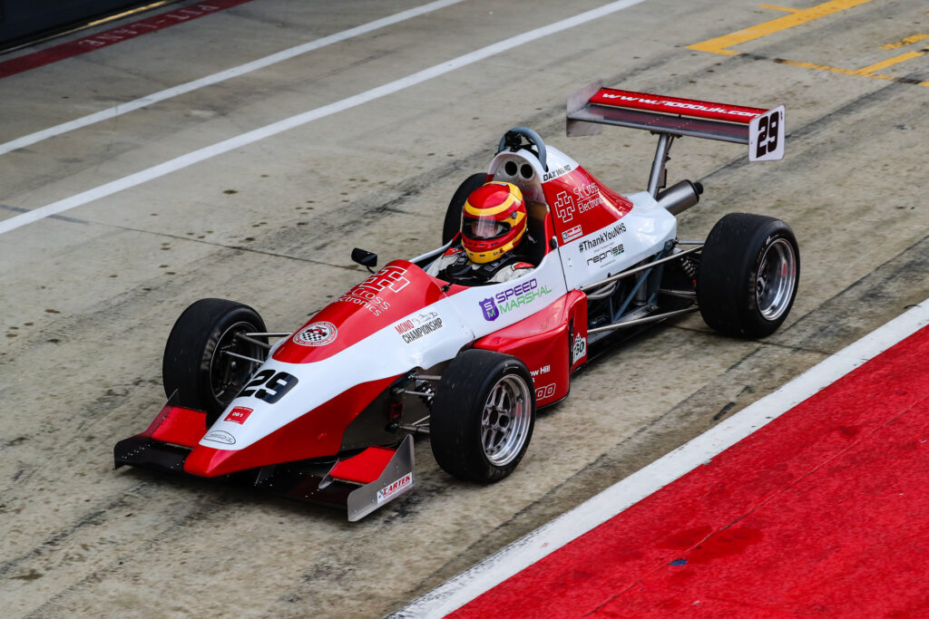 2025-04-05: Silverstone International (Mono 1) – Monoposto Racing Club